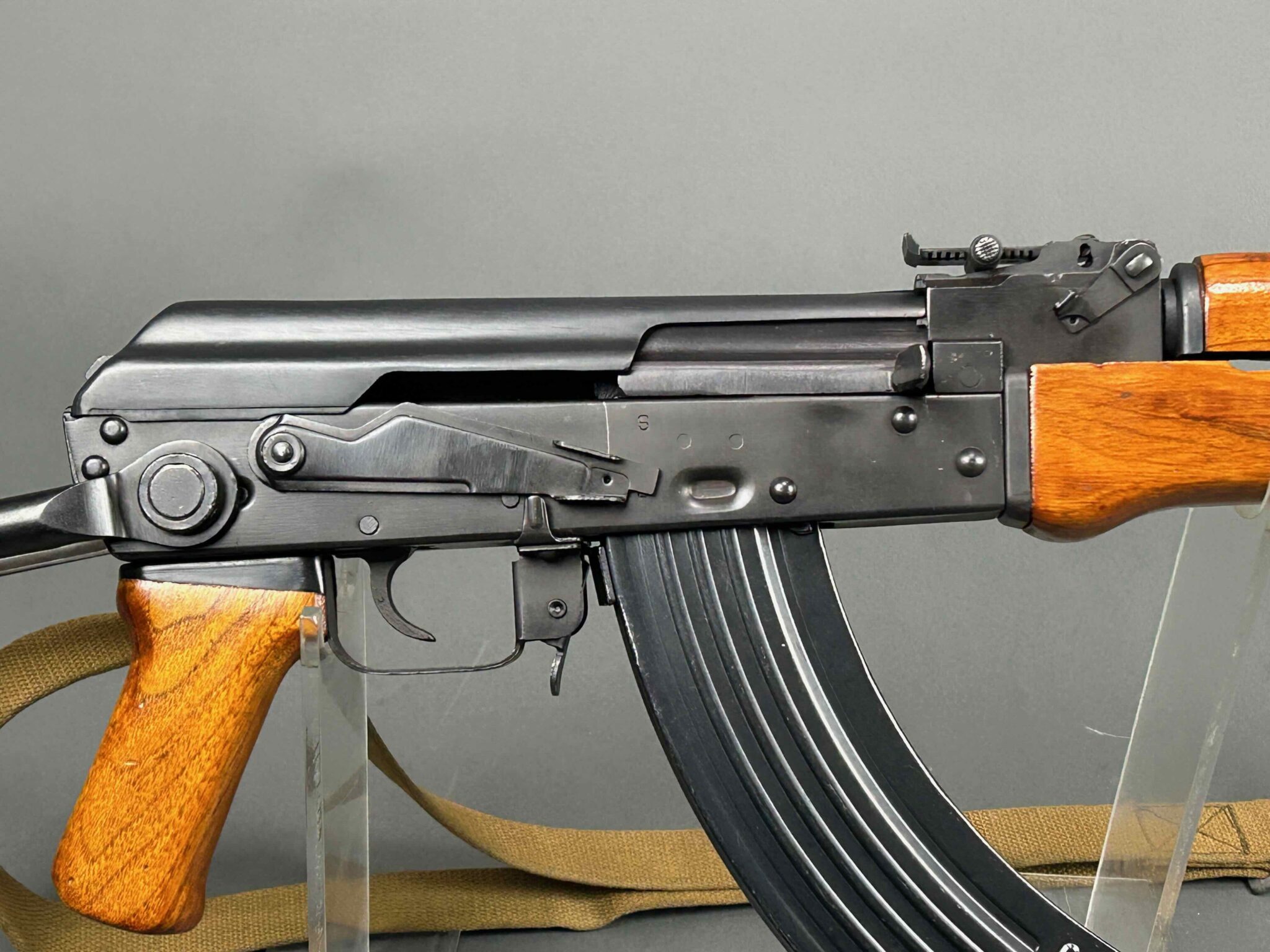 Chinese Norinco Glinc Mak-90 underfolder AK47 7.62×39 blue bolt – Gun Geeks